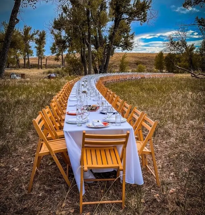 FIELD NOTES | August 2022 | Outstanding in the field