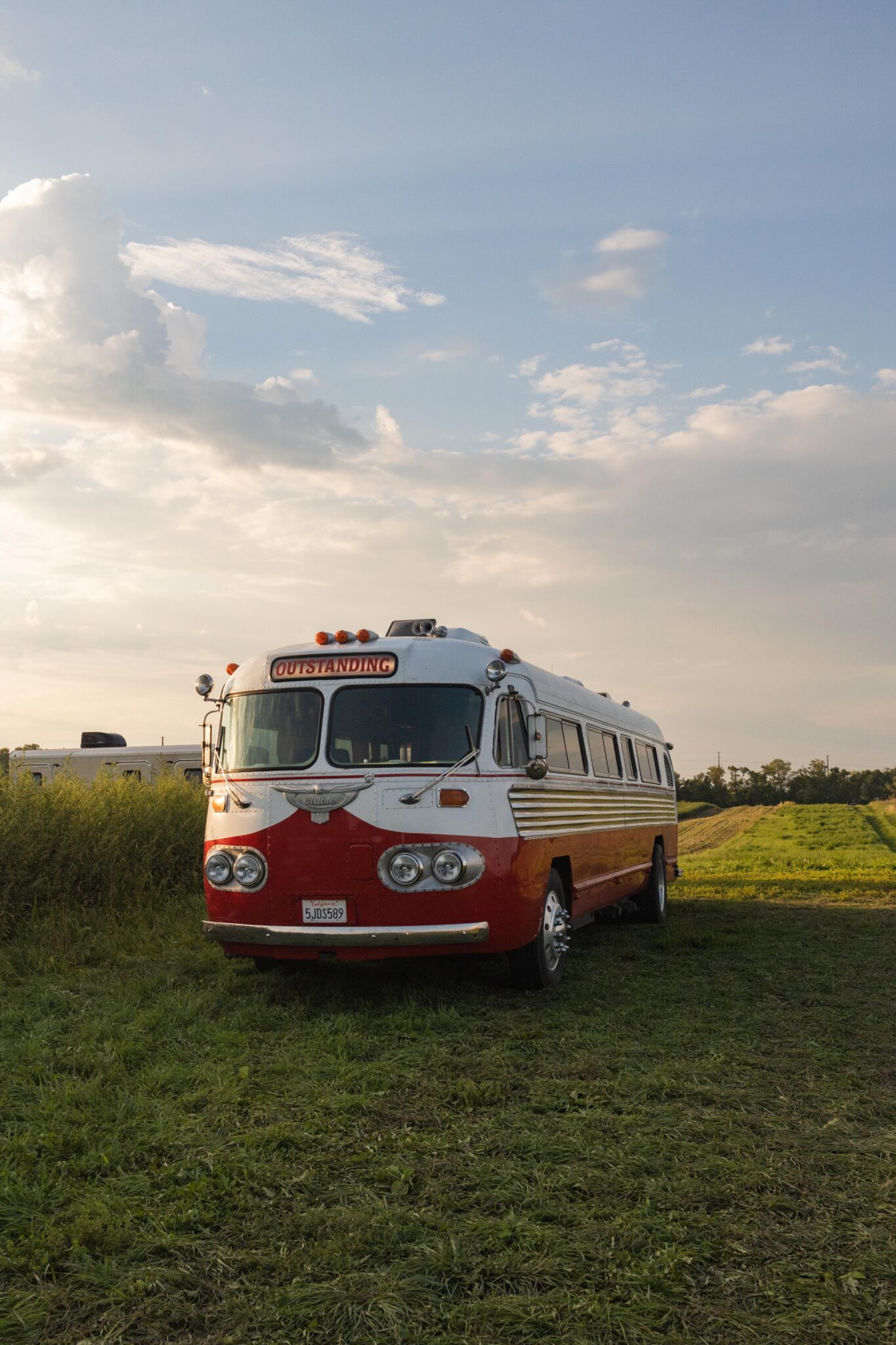 FIELD NOTES: What it’s like to drive our 1953 Flxible Bus all the way ...
